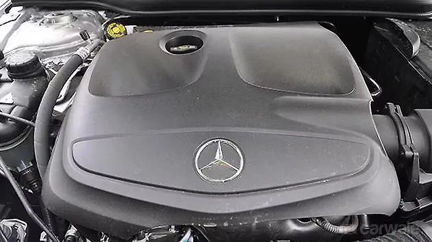 GLA [2014-2017] Engine Bay Image, GLA [2014-2017] Photos in India - CarWale