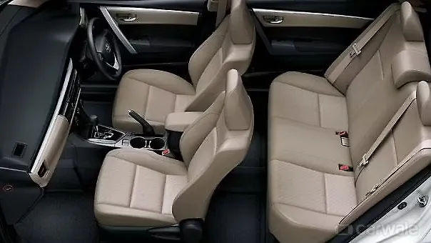 Toyota Corolla Altis [2014-2017] Images - Interior & Exterior Photo ...