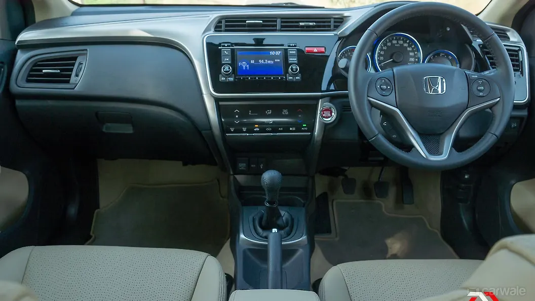 City [2014-2017] Interior Image, City [2014-2017] Photos in India - CarWale
