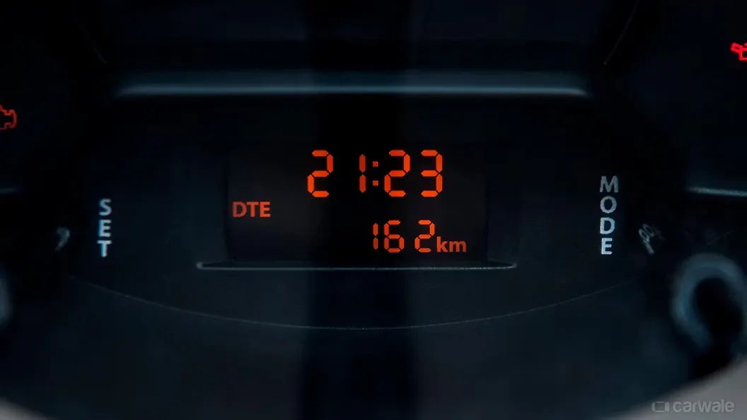 Nano Instrument Panel Image, Nano Photos in India - CarWale