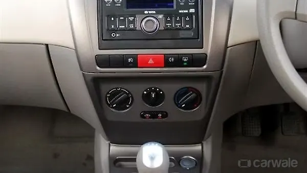 Indica Vista [2012-2014] Dashboard Image, Indica Vista [2012-2014 ...