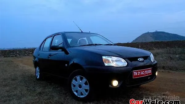 Ikon Left Front Three Quarter Image, Ikon Photos in India - CarWale