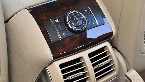 R-Class Interior Image, R-Class Photos in India - CarWale