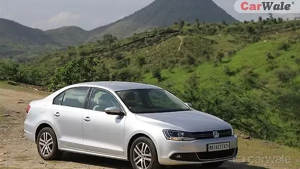 Jetta [2013-2015] Left Side View Image, Jetta [2013-2015] Photos in ...