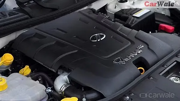XUV500 [2011-2015] Engine Bay Image, XUV500 [2011-2015] Photos in India ...