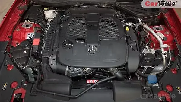 SLK Engine Bay Image, SLK Photos in India - CarWale