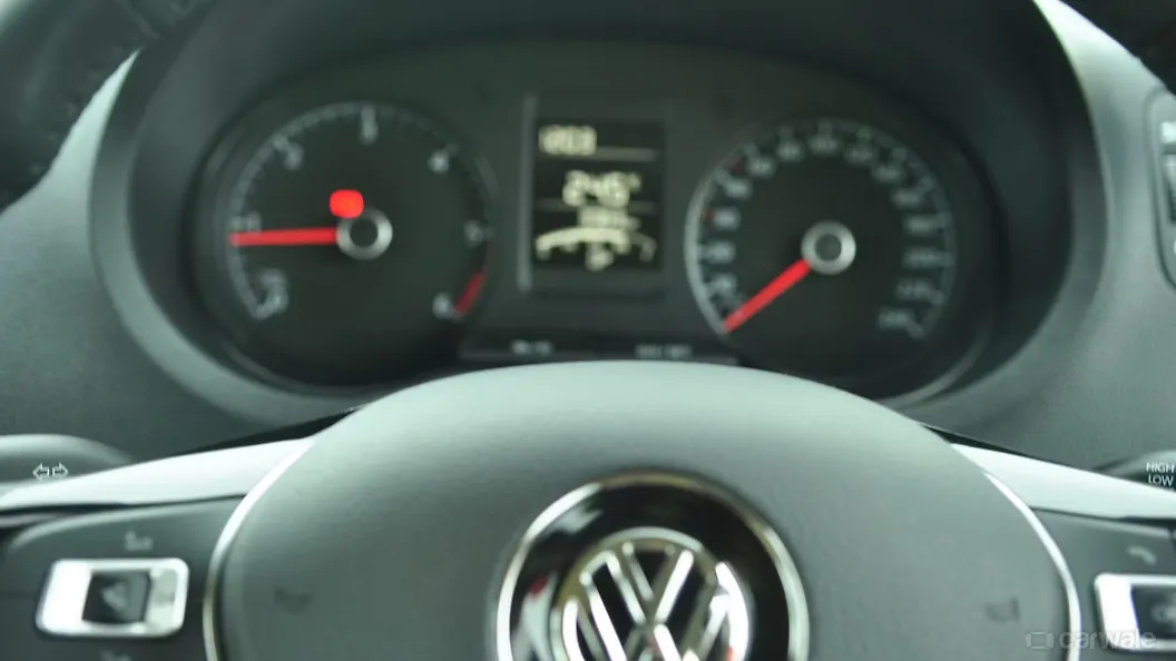 Polo [2014-2015] Interior Image, Polo [2014-2015] Photos in India - CarWale