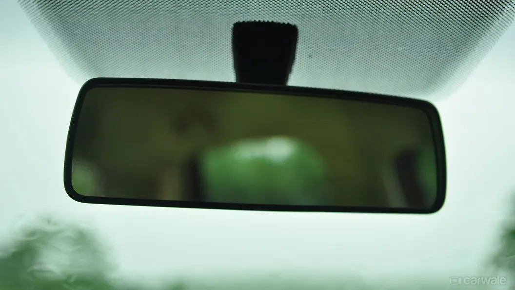 Polo [2014-2015] Interior Image, Polo [2014-2015] Photos in India - CarWale