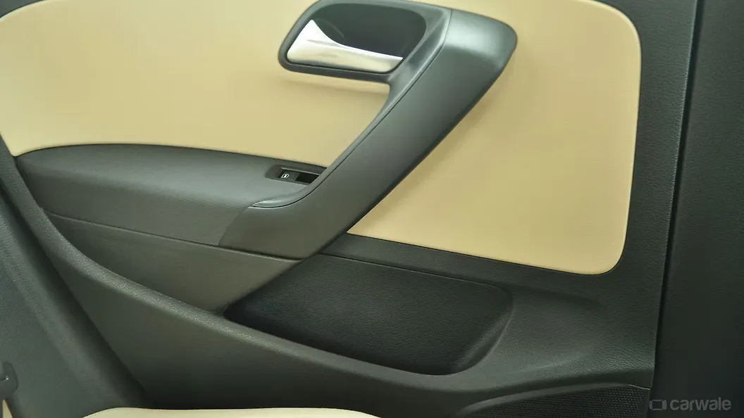 Polo [2014-2015] Interior Image, Polo [2014-2015] Photos in India - CarWale