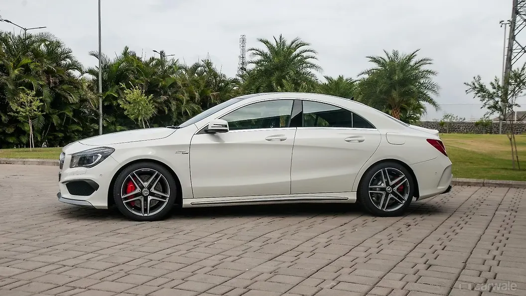 CLA [2015-2016] Engine Bay Image, CLA [2015-2016] Photos in India - CarWale