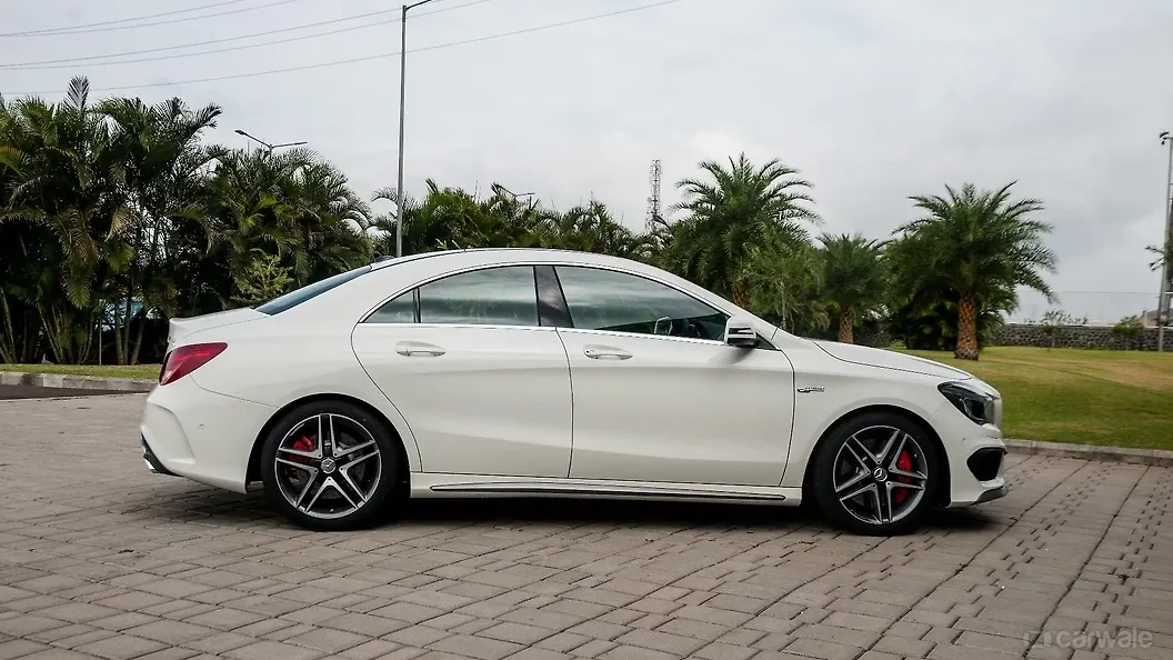 CLA [2015-2016] Left Side View Image, CLA [2015-2016] Photos in India ...