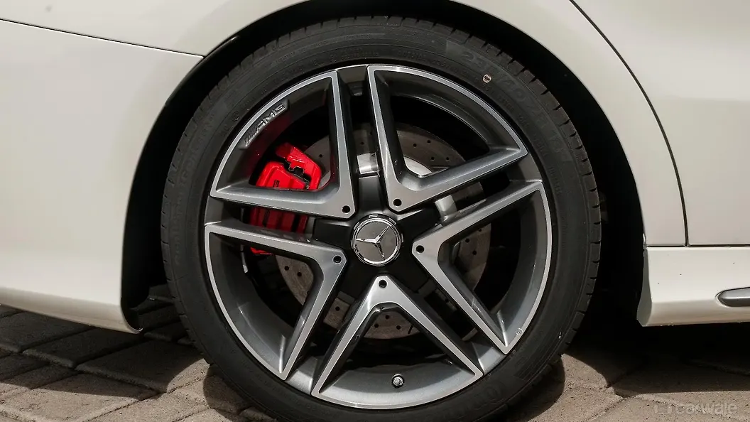 CLA Wheels-Tyres Image, CLA Photos in India - CarWale