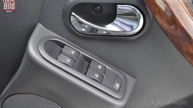 Duster [2012-2015] Interior Image, Duster [2012-2015] Photos in India ...