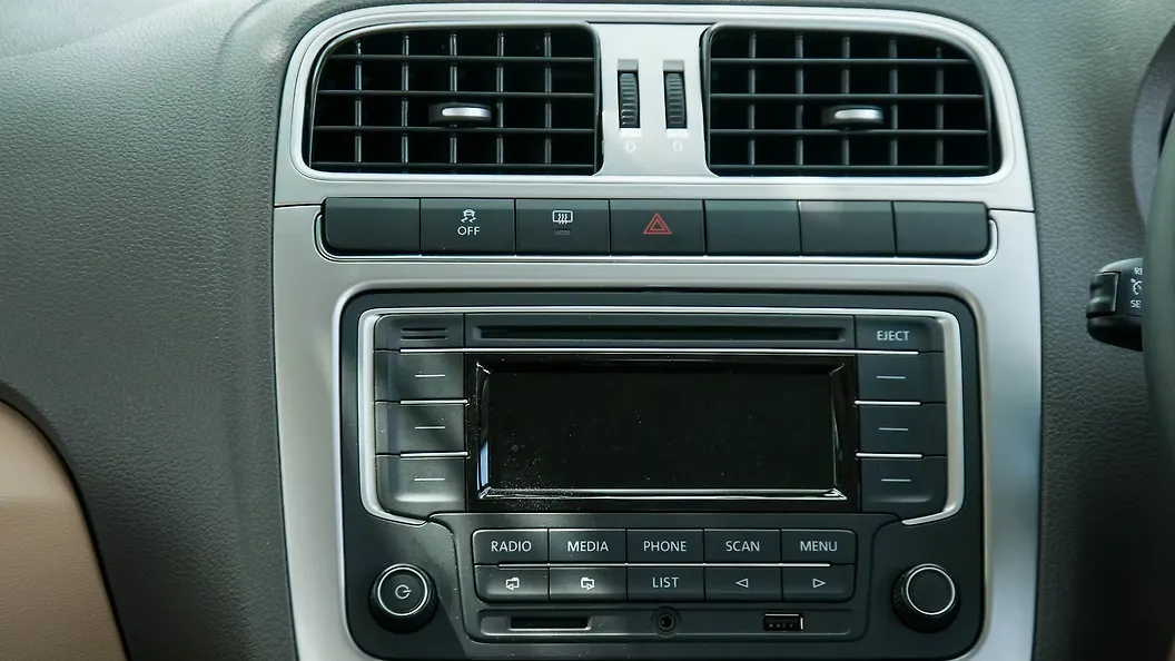 Volkswagen Vento Photo, Interior Image - CarWale