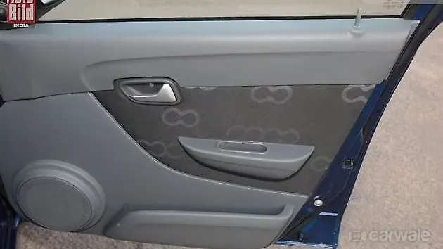Alto 800 [2012-2016] Door Handles Image, Alto 800 [2012-2016] Photos in ...
