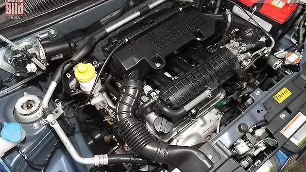 Alto 800 [2012-2016] Engine Bay Image, Alto 800 [2012-2016] Photos in ...