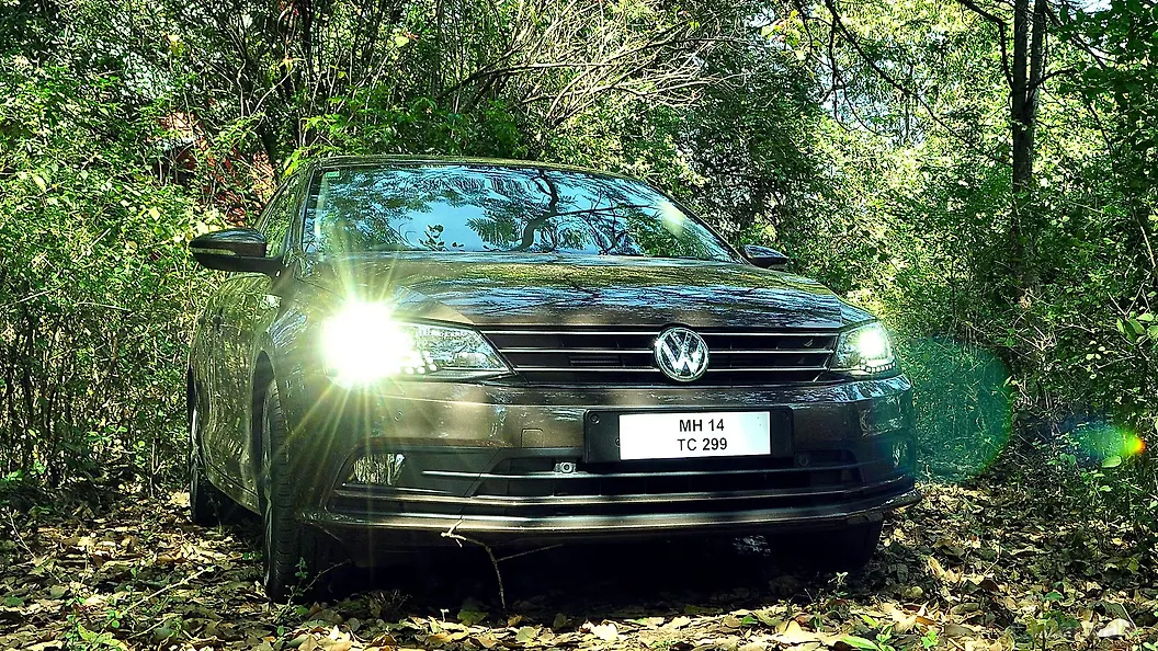 Jetta Front View Image, Jetta Photos in India - CarWale