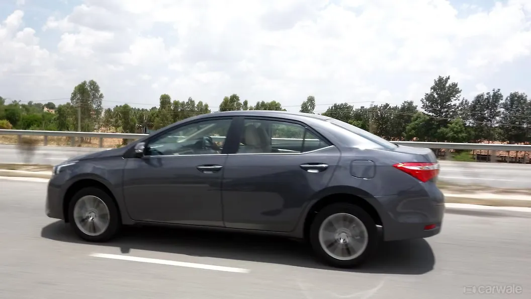 Corolla Altis [2014-2017] Exterior Image, Corolla Altis [2014-2017 ...