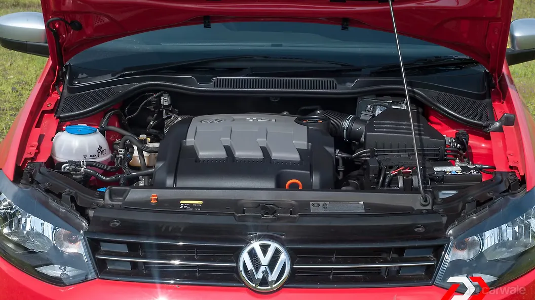 Cross Polo [2013-2015] Badges Image, Cross Polo [2013-2015] Photos in ...