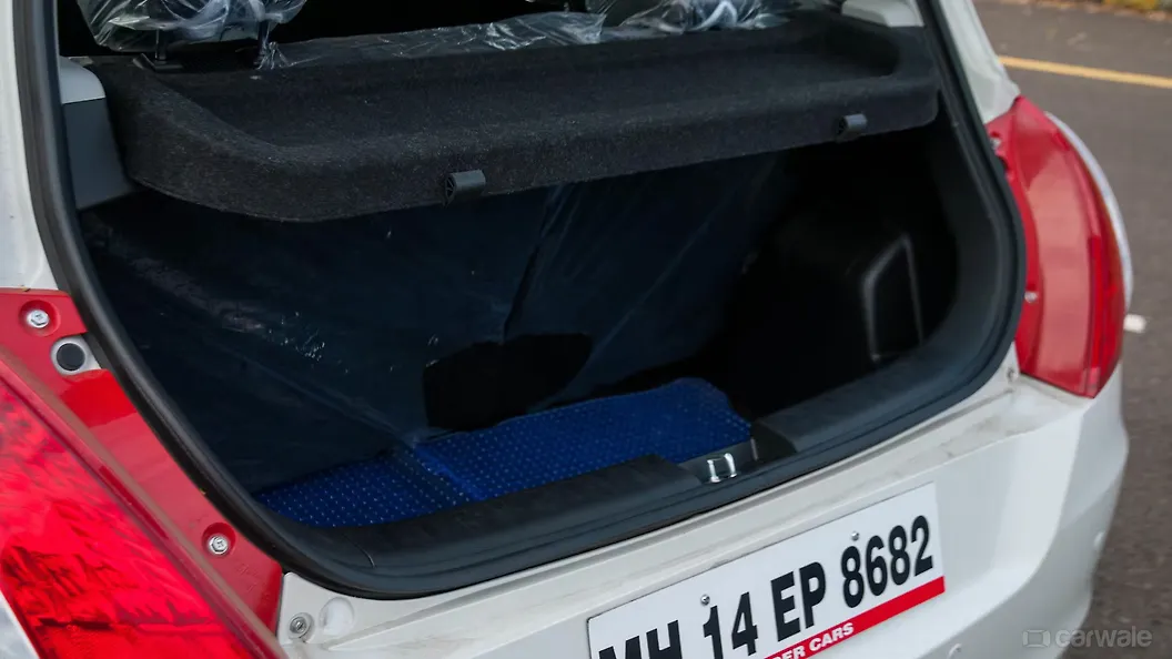 Swift [2014-2018] Boot Space Image, Swift [2014-2018] Photos in India ...