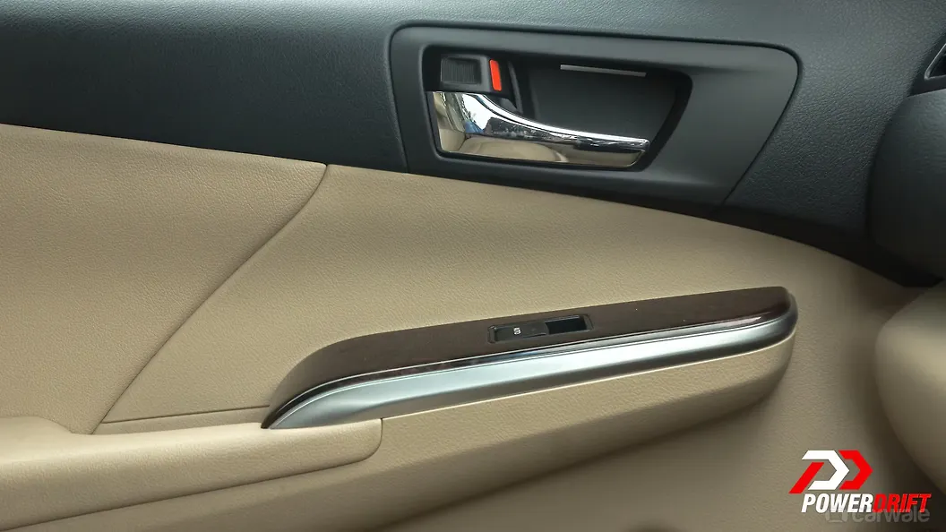 Camry [2012-2015] Interior Image, Camry [2012-2015] Photos in India ...