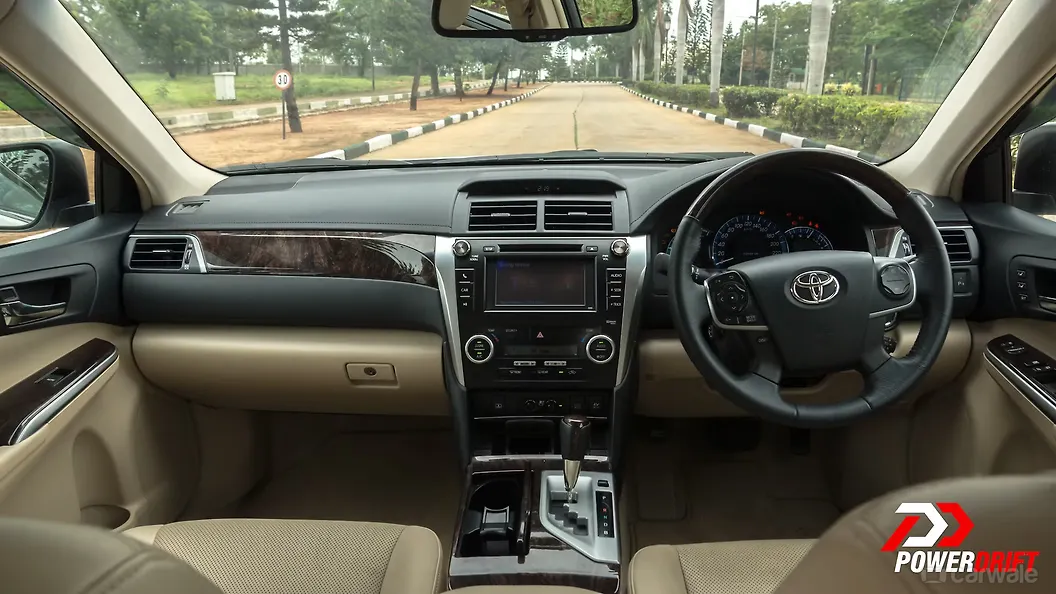 Camry [2012-2015] Interior Image, Camry [2012-2015] Photos in India ...