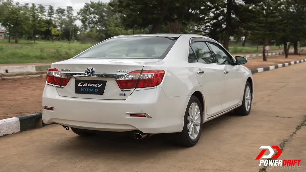 Camry [2012-2015] Rear View Image, Camry [2012-2015] Photos in India ...
