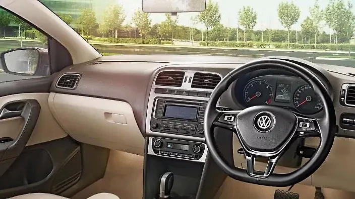 Volkswagen Vento [2014-2015] Photo, Interior Image - CarWale