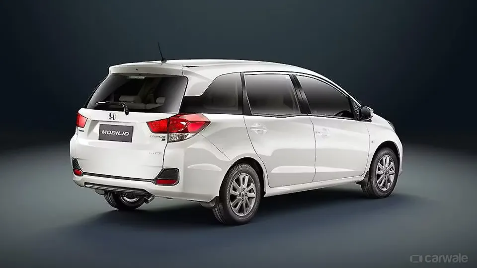 Mobilio Right Rear Three Quarter Image, Mobilio Photos in India - CarWale