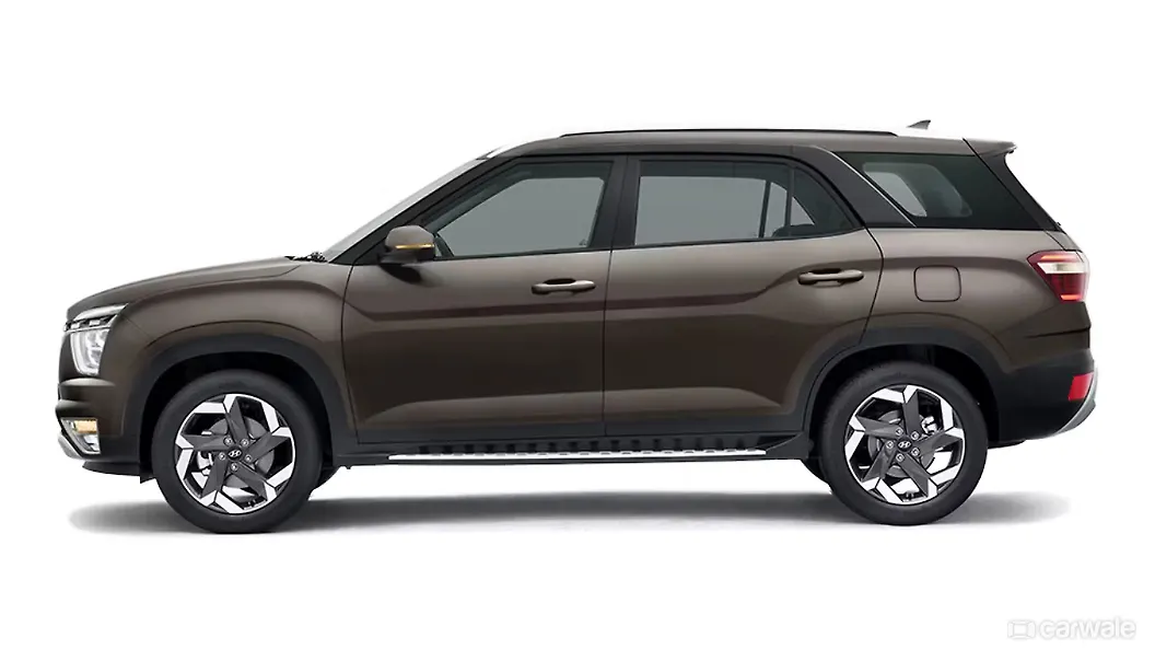 Hyundai Alcazar Titan Grey,Abyss Black Colour - CarWale