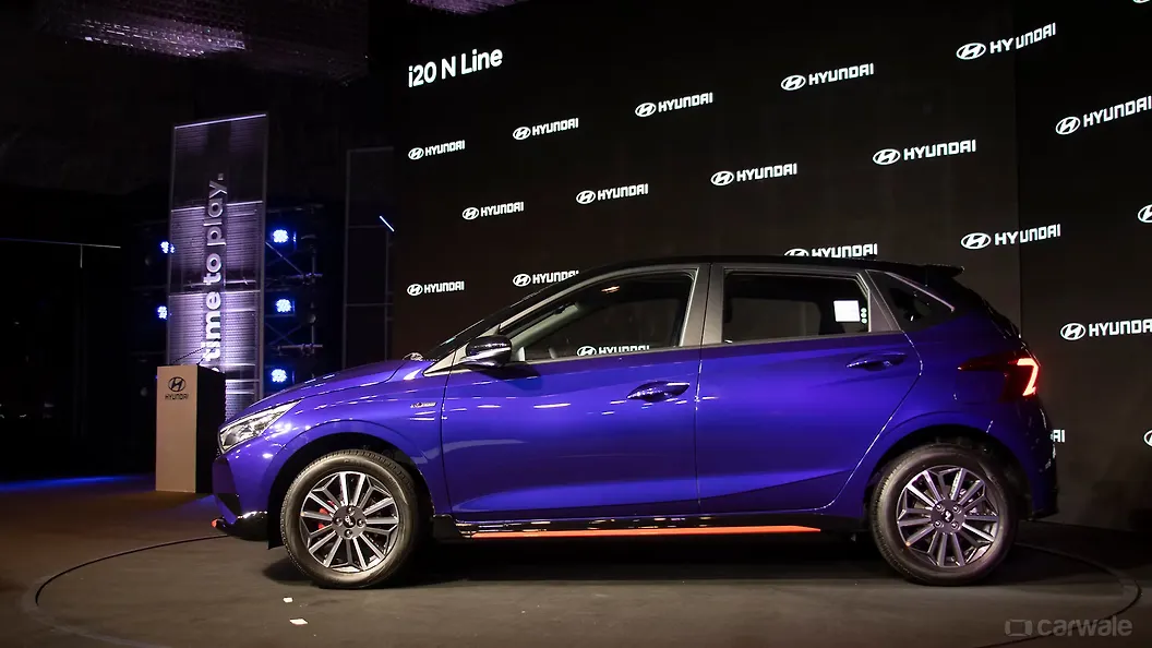 i20 N Line Left Side View Image, i20 N Line Photos in India - CarWale