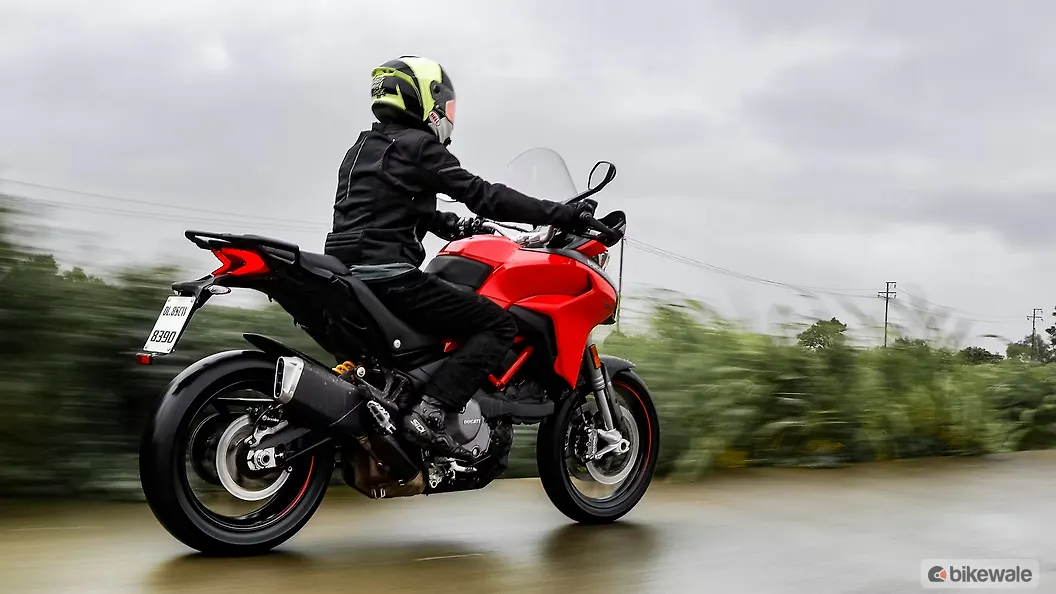 Ducati Multistrada 950 Right Rear Three Quarter Image – BikeWale