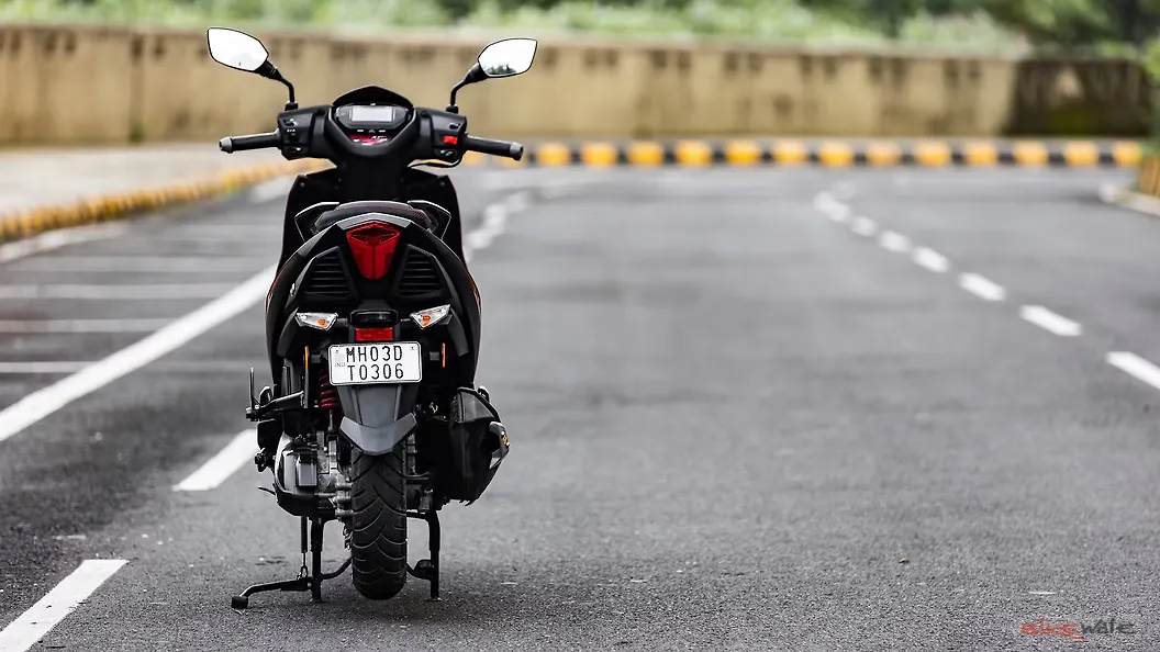 TVS Ntorq 125 Rear View Image – BikeWale