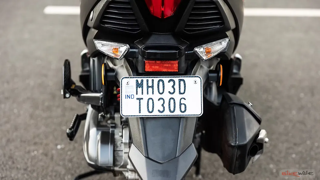 TVS Ntorq 125 Right Side View Image – BikeWale