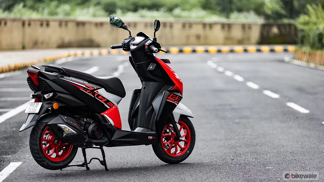 TVS Ntorq 125 Right Rear Three Quarter Image – BikeWale