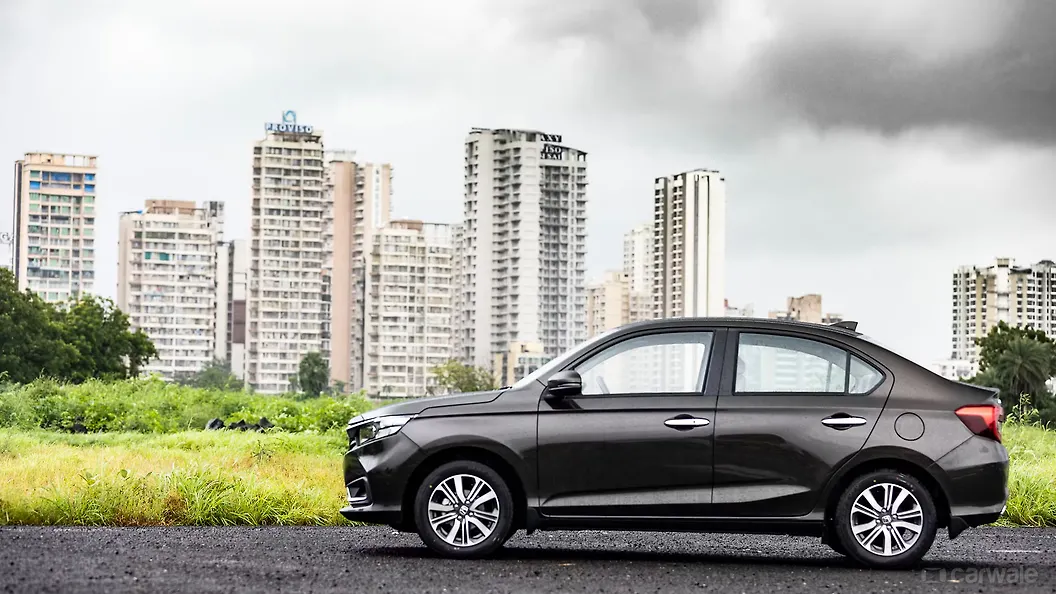 Amaze Left Side View Image, Amaze Photos in India - CarWale