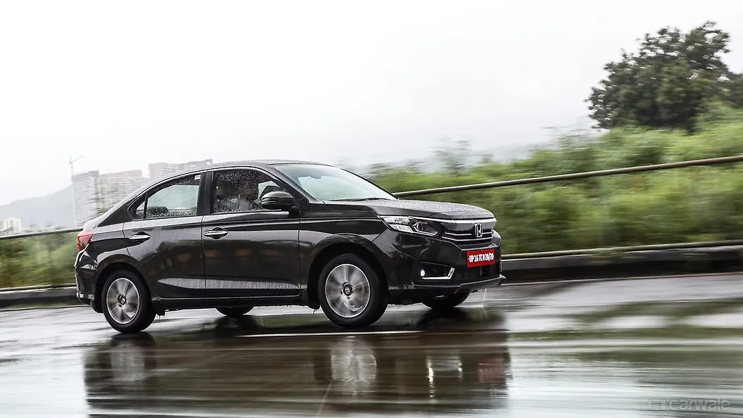 Amaze Right Front Three Quarter Image, Amaze Photos in India - CarWale