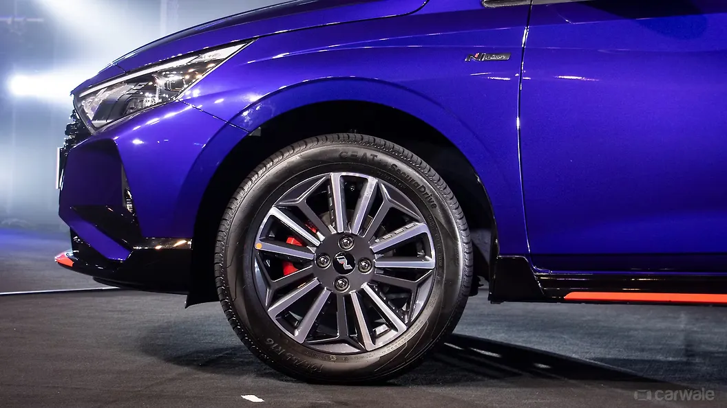 i20 N Line Wheel Image, i20 N Line Photos in India - CarWale