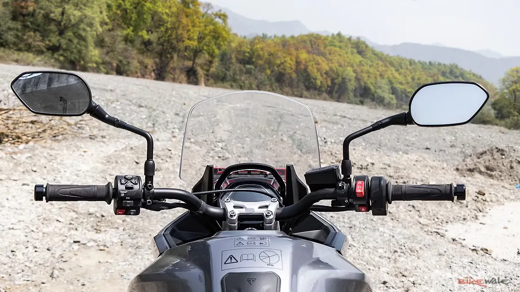 Triumph Tiger Sport 660 Handle Bar Image – BikeWale