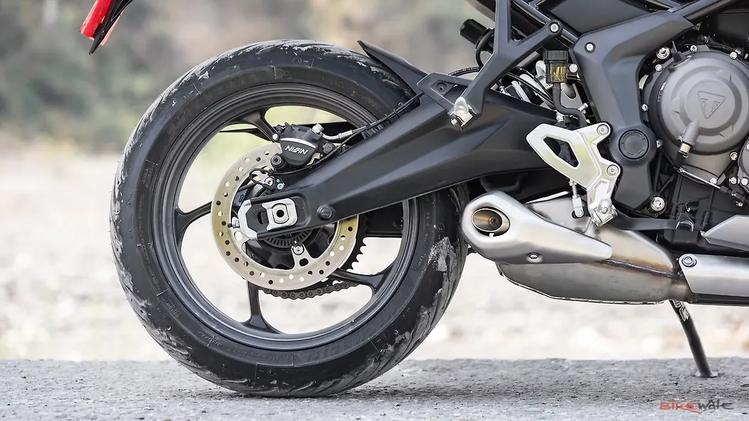 Triumph Tiger Sport 660 Rear Brake Fluid Reservoir Image – BikeWale