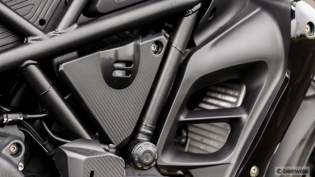 Benelli 502C Engine From Right Image – BikeWale