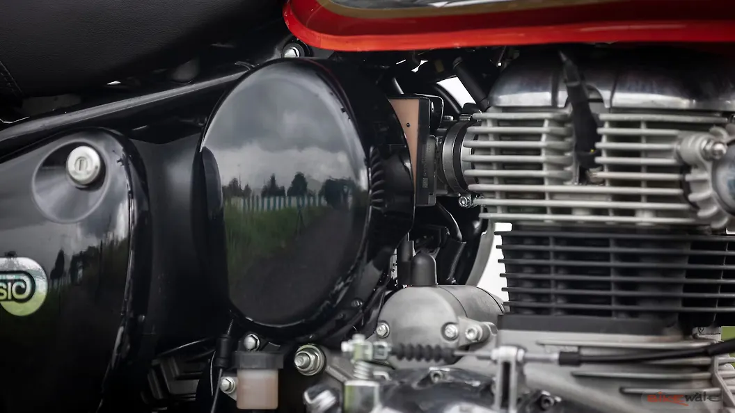 Royal Enfield Classic 350 Engine From Left Image – BikeWale