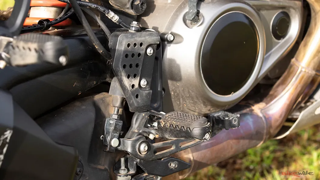 Harley-Davidson PAN America 1250 [2022] Engine From Right Image – BikeWale