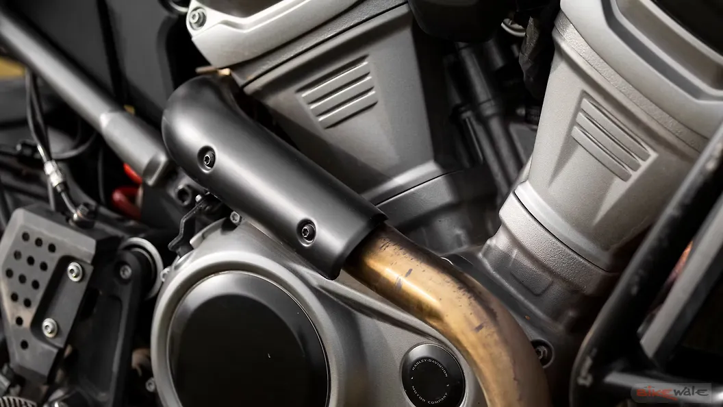 Harley-Davidson PAN America 1250 [2022] Engine From Right Image – BikeWale