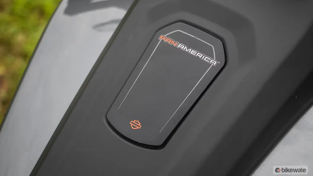 Harley-Davidson PAN America 1250 [2022] Fuel Tank Image – BikeWale