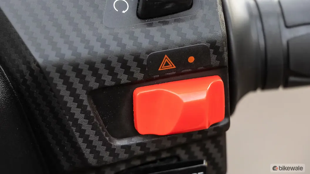 TVS Ntorq 125 Hazard Warning Lights Switch Image – BikeWale