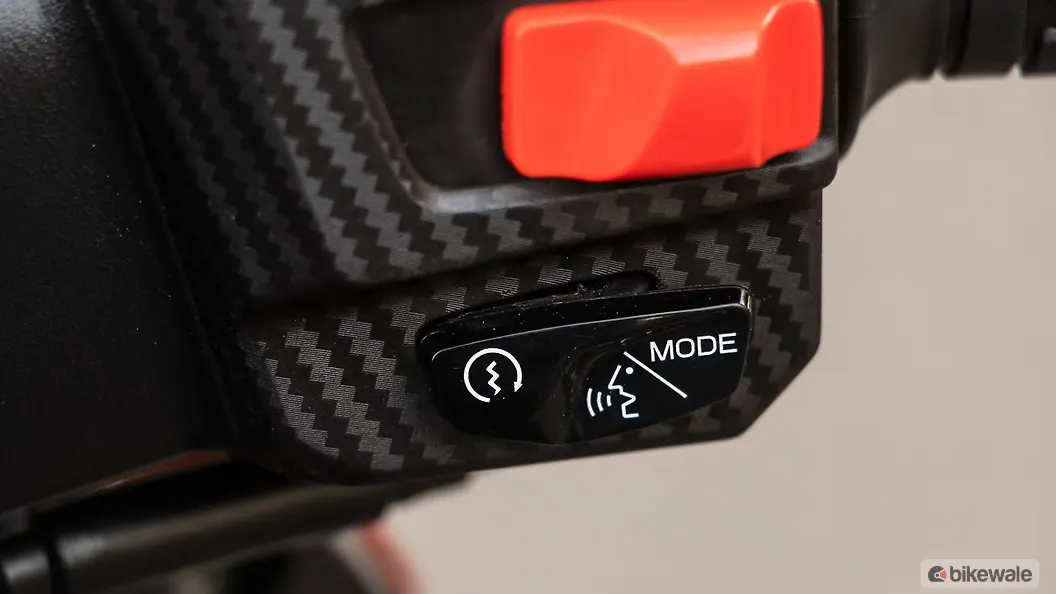 TVS Ntorq 125 Riding Modes Switch Image – BikeWale