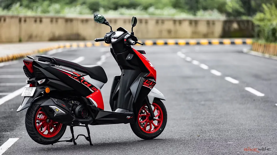 TVS Ntorq 125 Right Rear Three Quarter Image – BikeWale