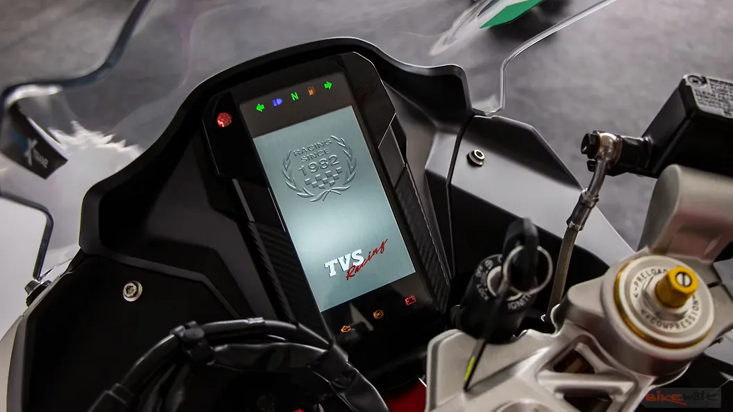 TVS Apache RR310 Handle Bar Image – BikeWale