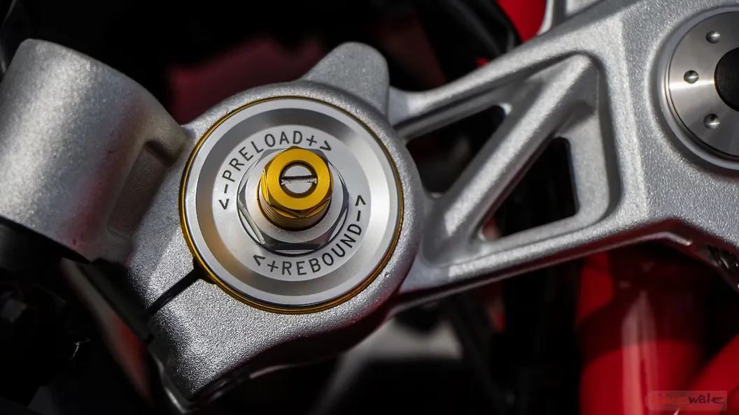 TVS Apache RR310 Front Wheel Image – BikeWale